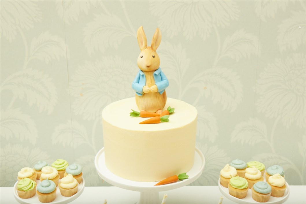 Peter Rabbit Cakes & Designs | Cakes by Robin